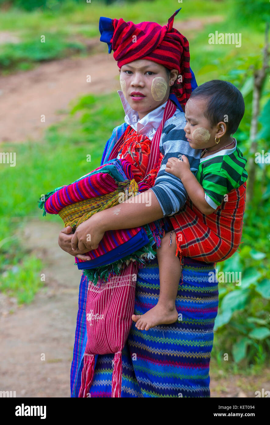 Traditional intha costume hi-res stock photography and images - Alamy