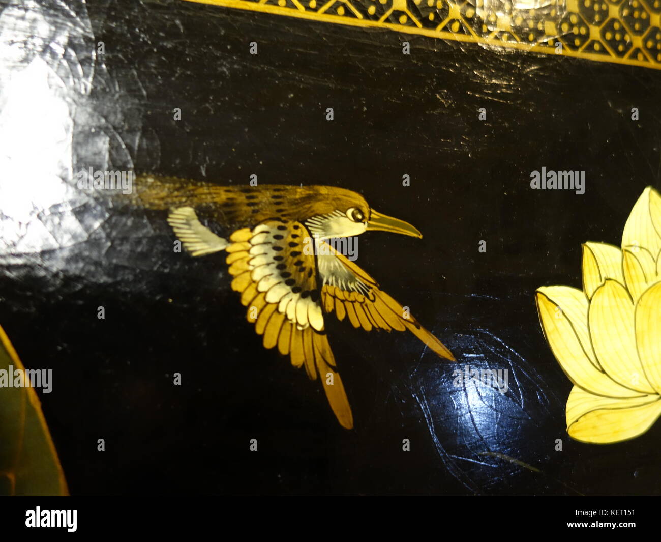 Hummingbird inlay design Stock Photo - Alamy