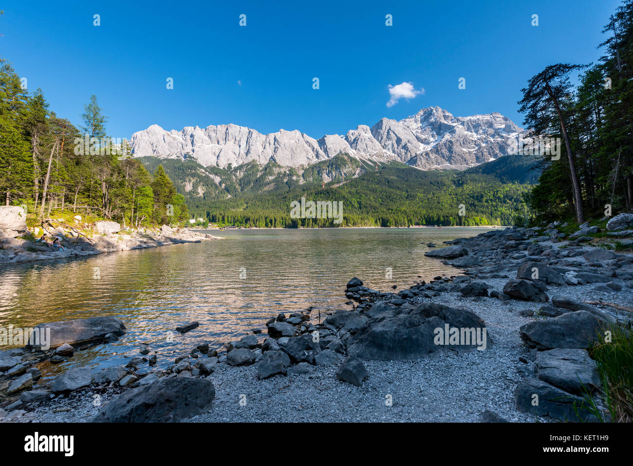 Lake Eibsee lake and Zugspitze, Wetterstein range, near Grainau, Upper ...