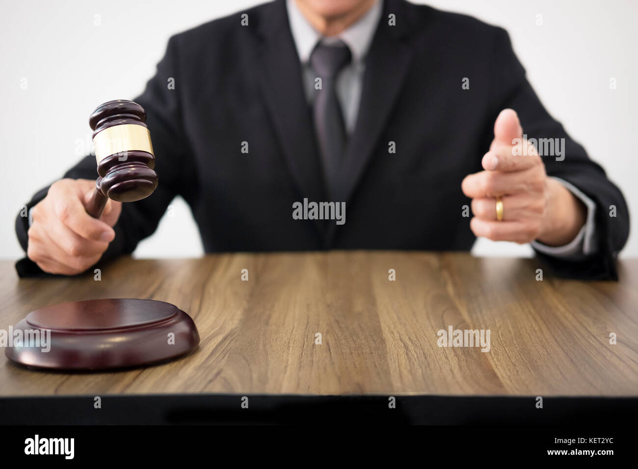 judge wags his finger as he lays down the law Stock Photo - Alamy