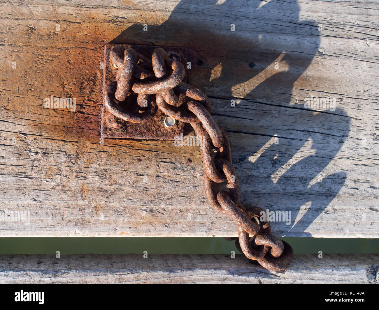 Rusty Metal Chain Stock Photo - Alamy