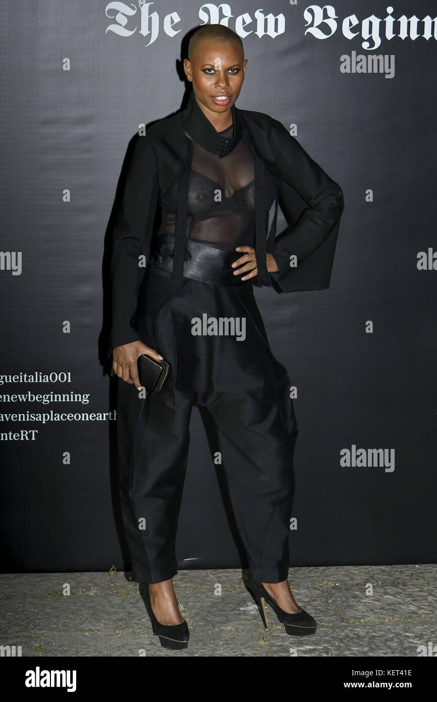 Skin deborah anne dyer hi-res stock photography and images - Alamy