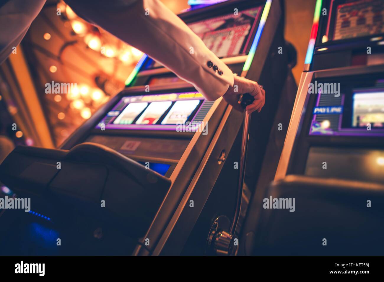 One handed bandit hi-res stock photography and images - Alamy