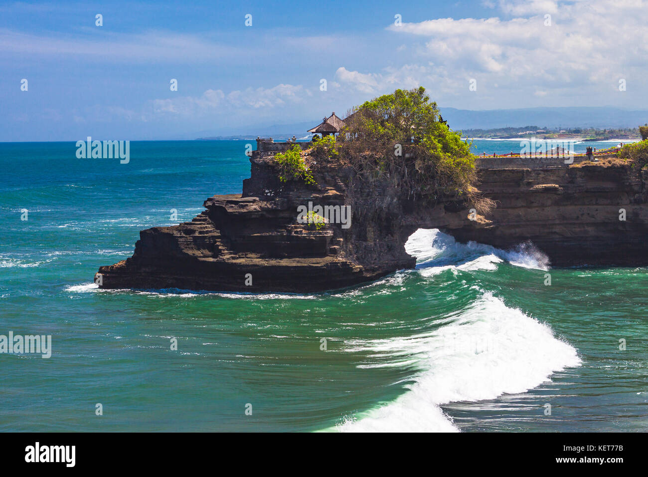 Tanah lot temple on ocean. Bali, Indonesia Stock Photo - Alamy