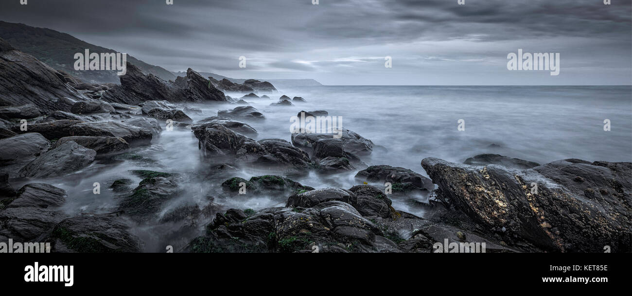 Sharp jagged rocks hi-res stock photography and images - Alamy