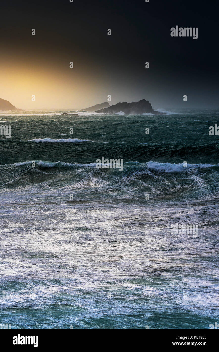 UK Weather Storm Ophelia - wild stormy sea conditions as Storm Ophelia ...