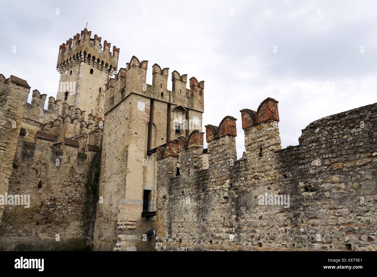 Medieval port fortification hi-res stock photography and images - Alamy