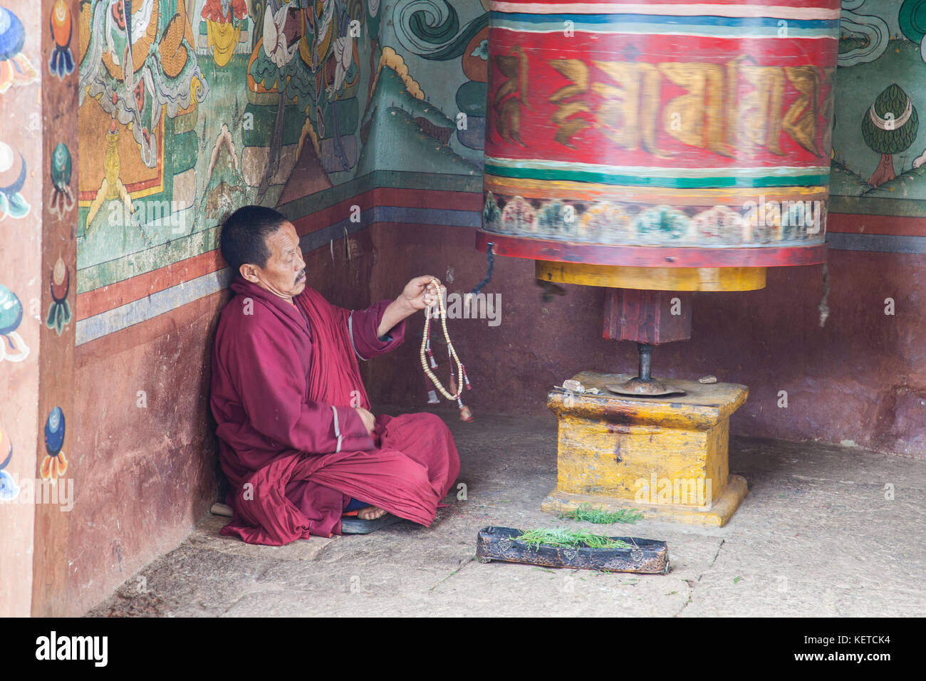 Thimpu and bhutan and prayer hi-res stock photography and images - Alamy