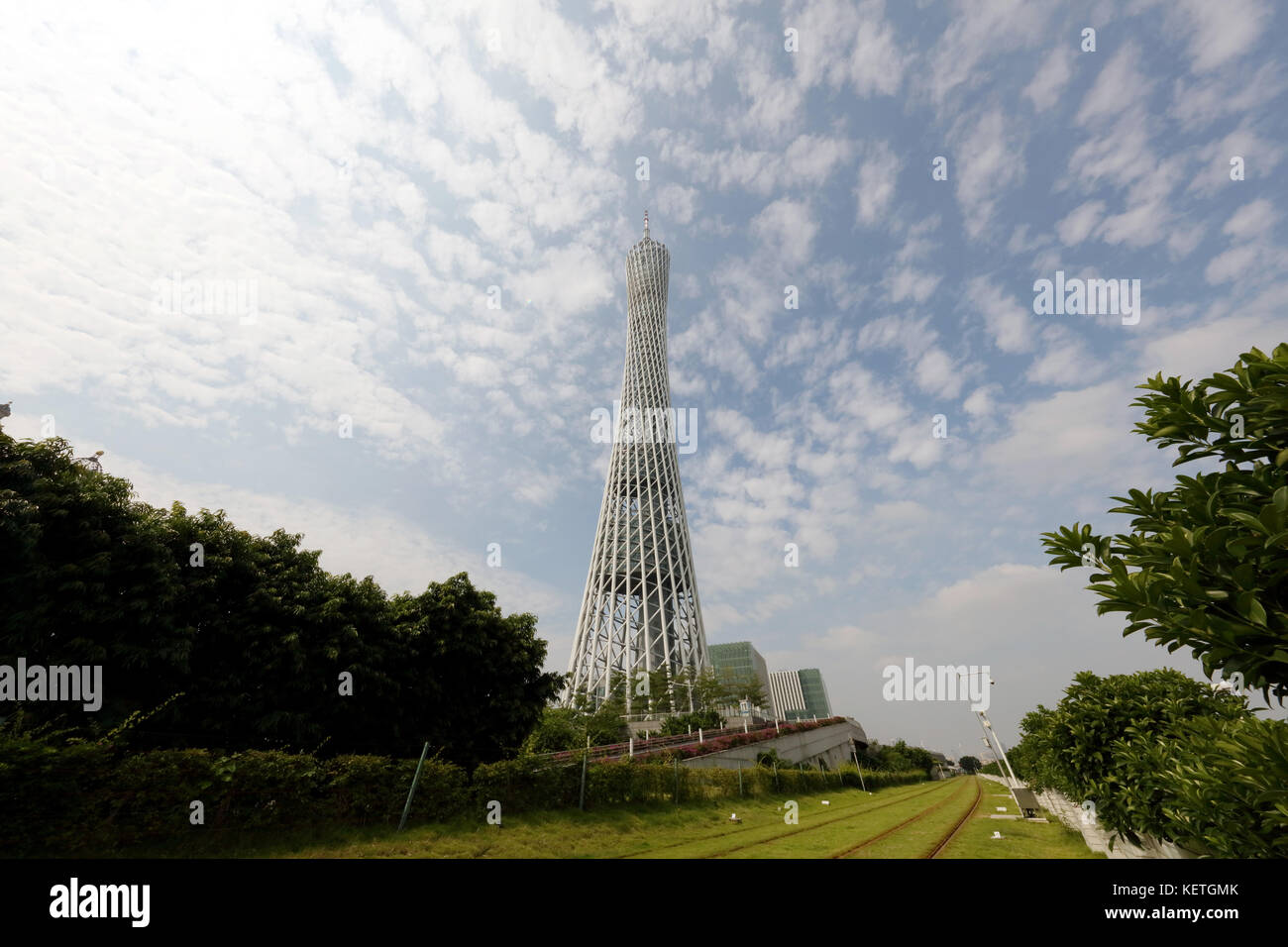Modern guangzhou tower tv tower hi-res stock photography and images - Alamy