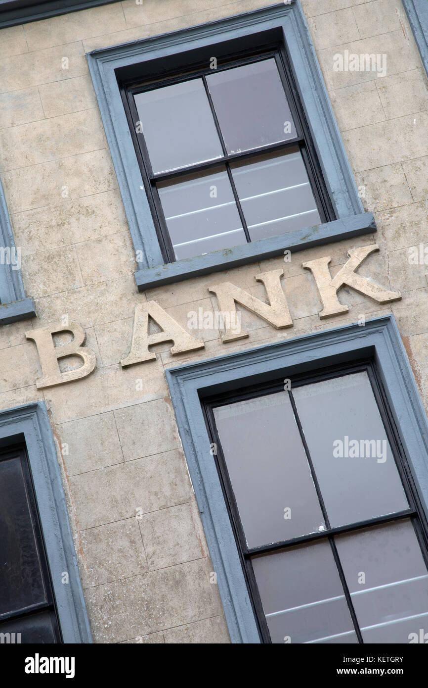 Bank Sign on Building Facade Stock Photo - Alamy