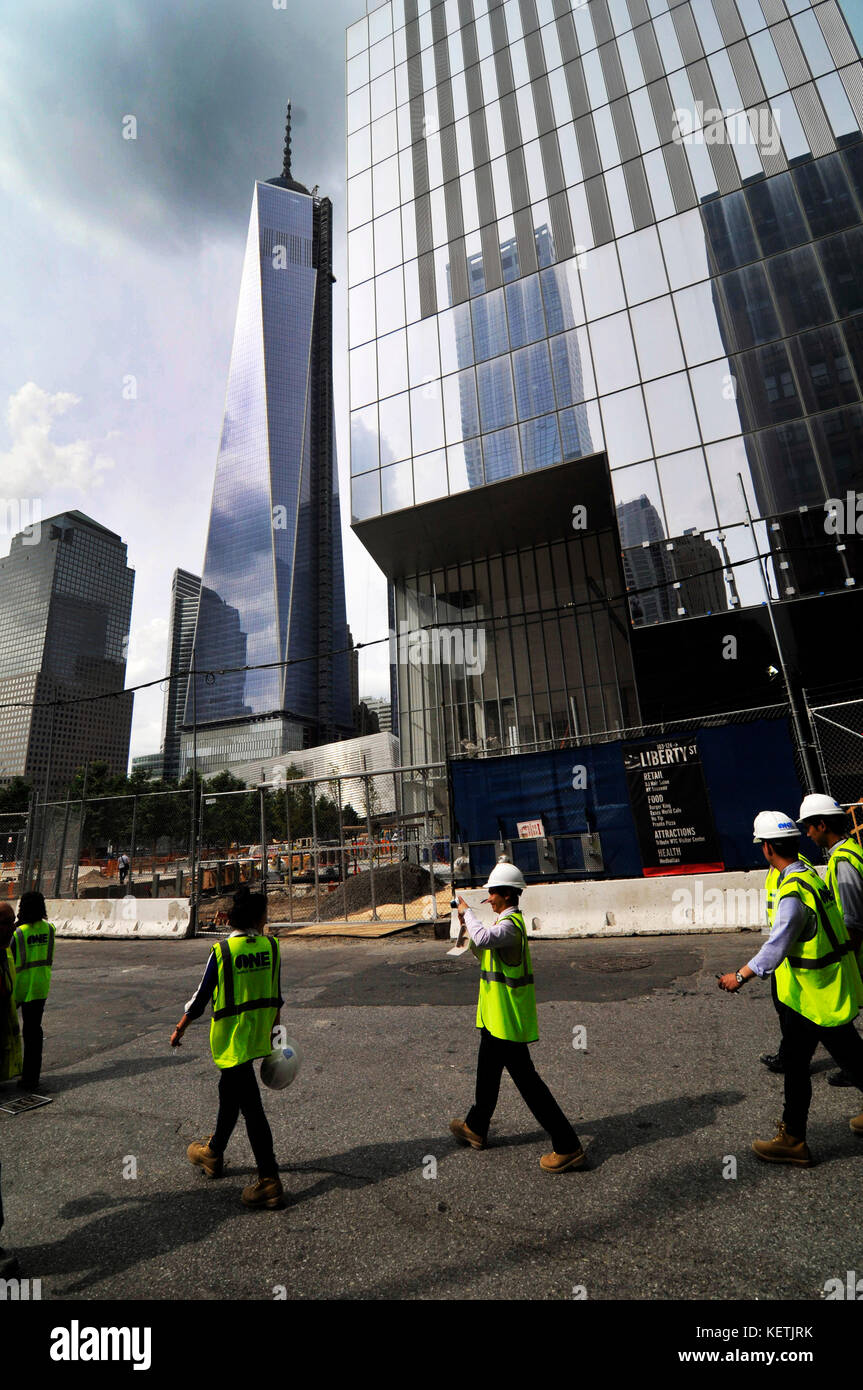 A view of the new WTC complex in downtown Manhattan Stock Photo - Alamy