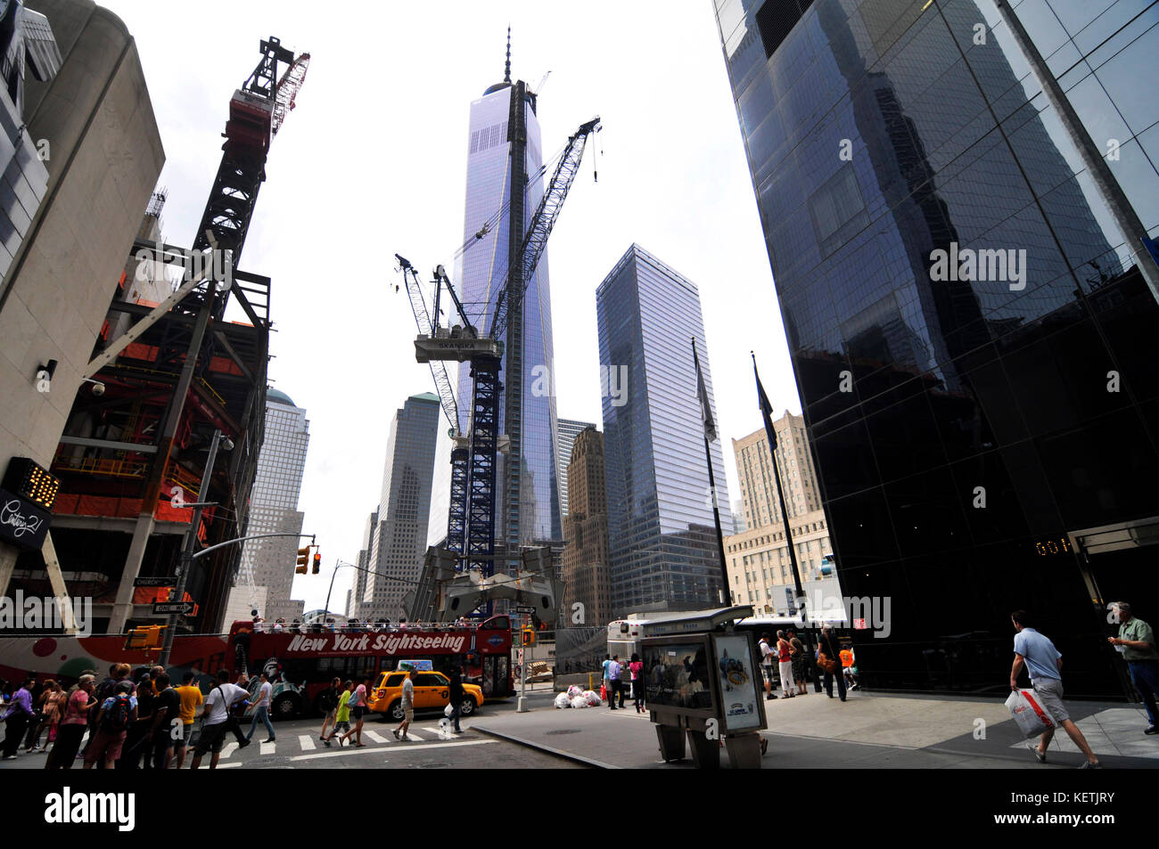 A view of the new WTC complex in downtown Manhattan Stock Photo - Alamy