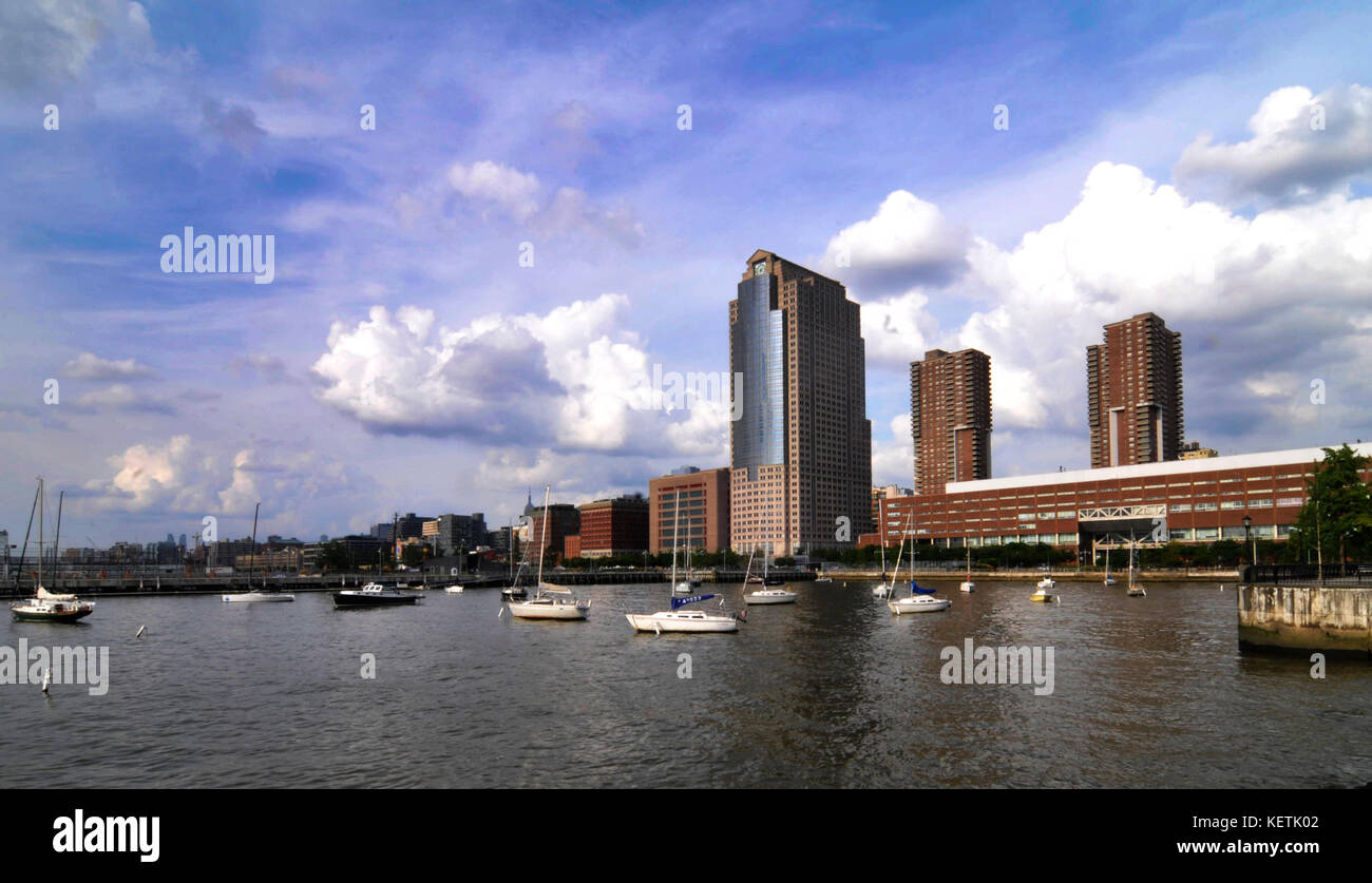 Pier 25 along the Hudson river in Manhattan, NY Stock Photo - Alamy