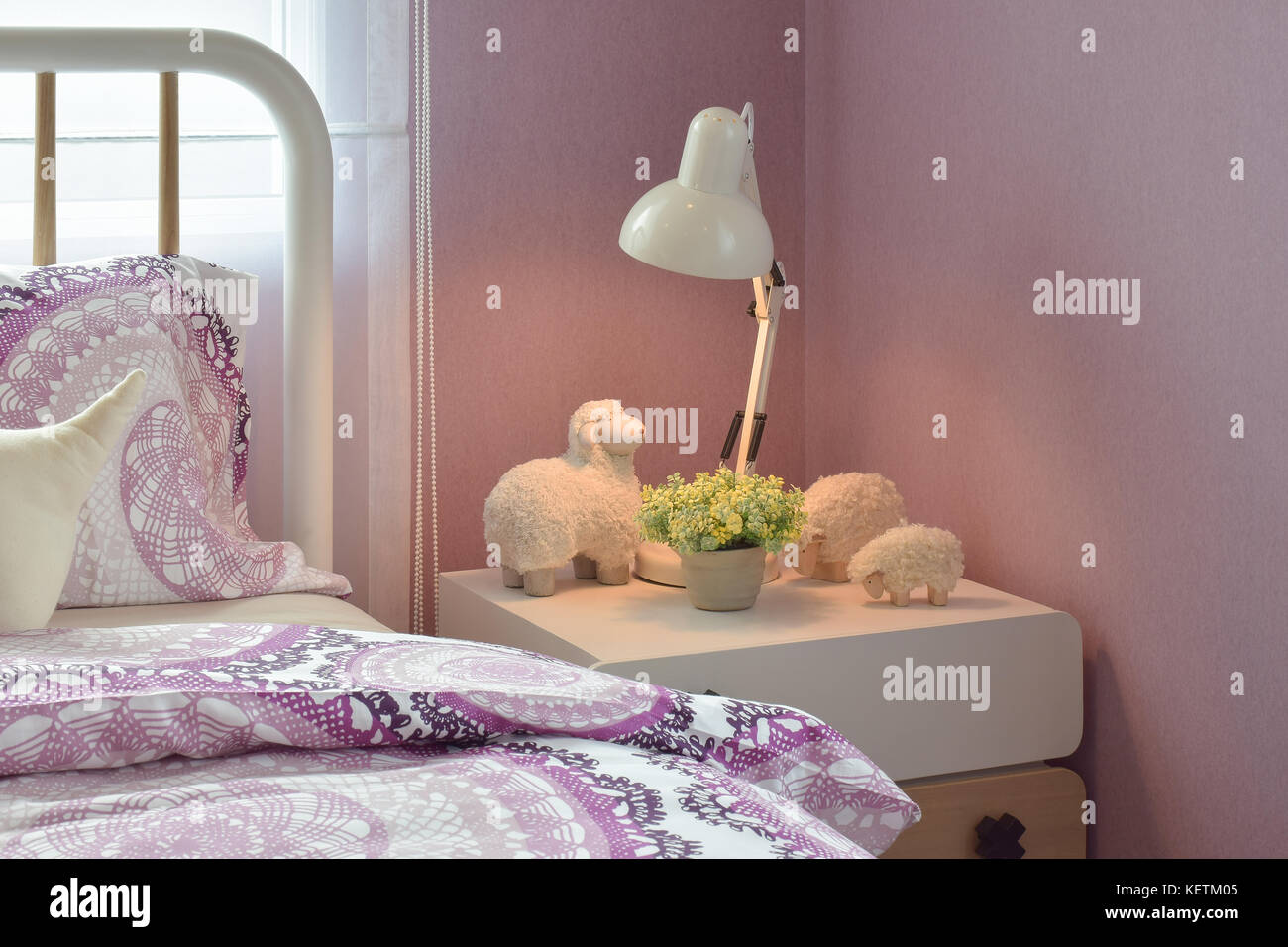 Child lamp sheep hi-res stock photography and images - Alamy