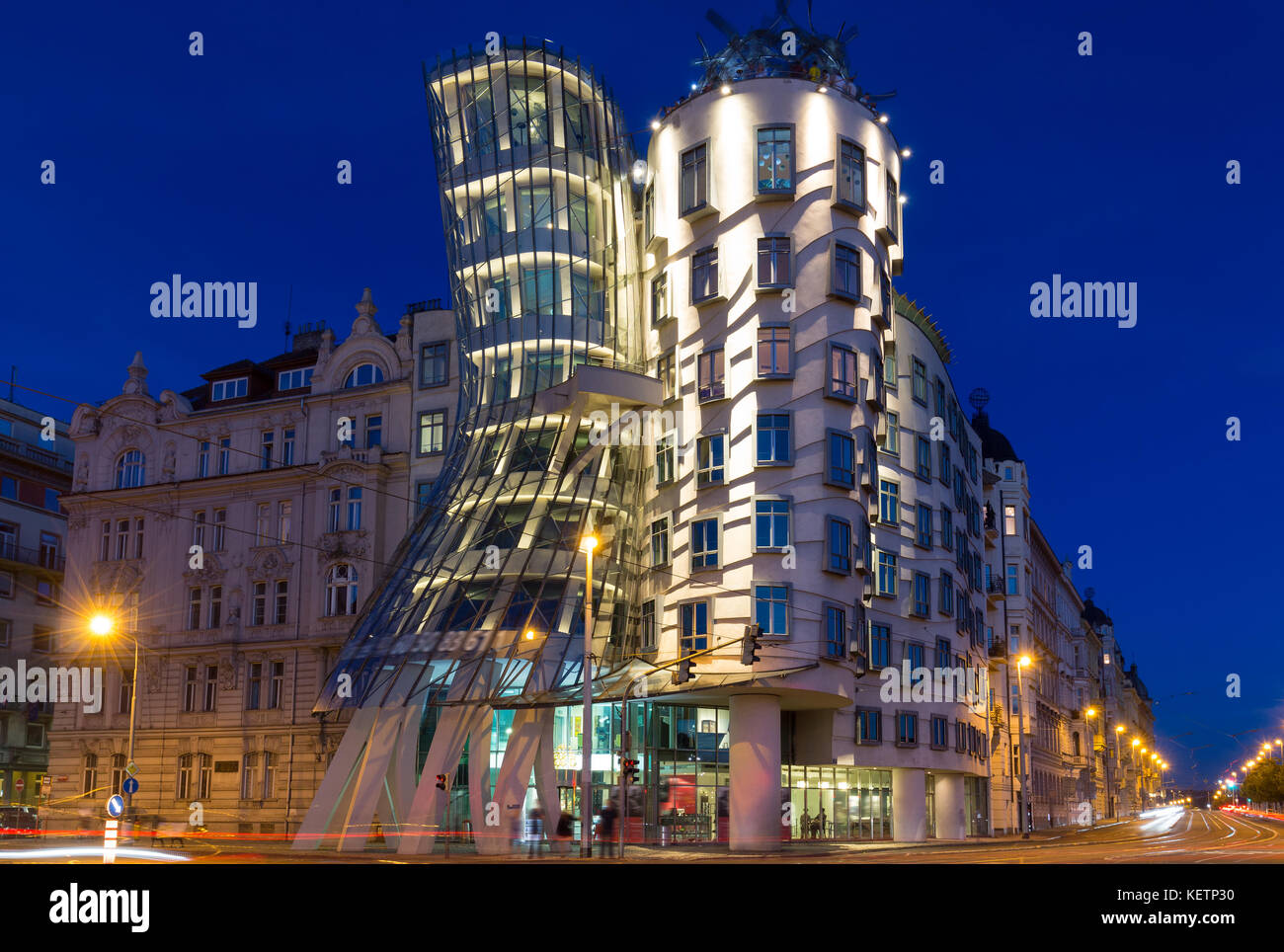Dancing house in Prague at night, Czech republic Stock Photo - Alamy