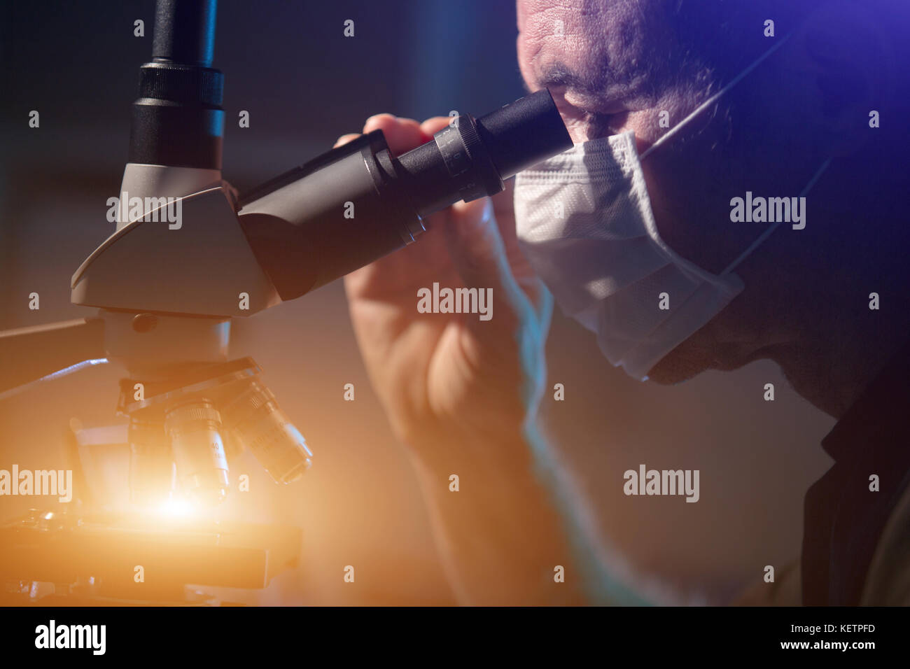 Doctor examines patient tissue samples Stock Photo - Alamy