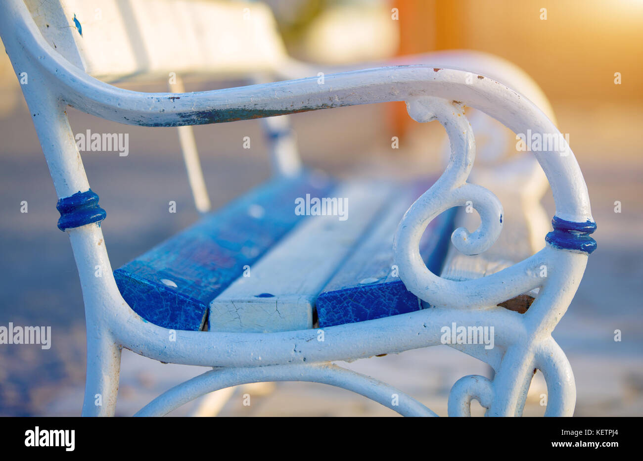 Ancient park bench Stock Photo - Alamy