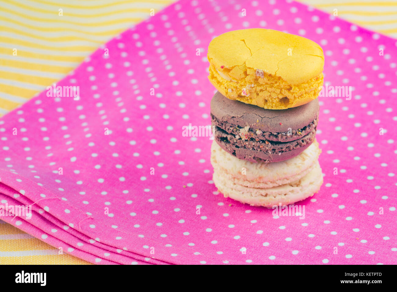French macaron hi-res stock photography and images - Alamy