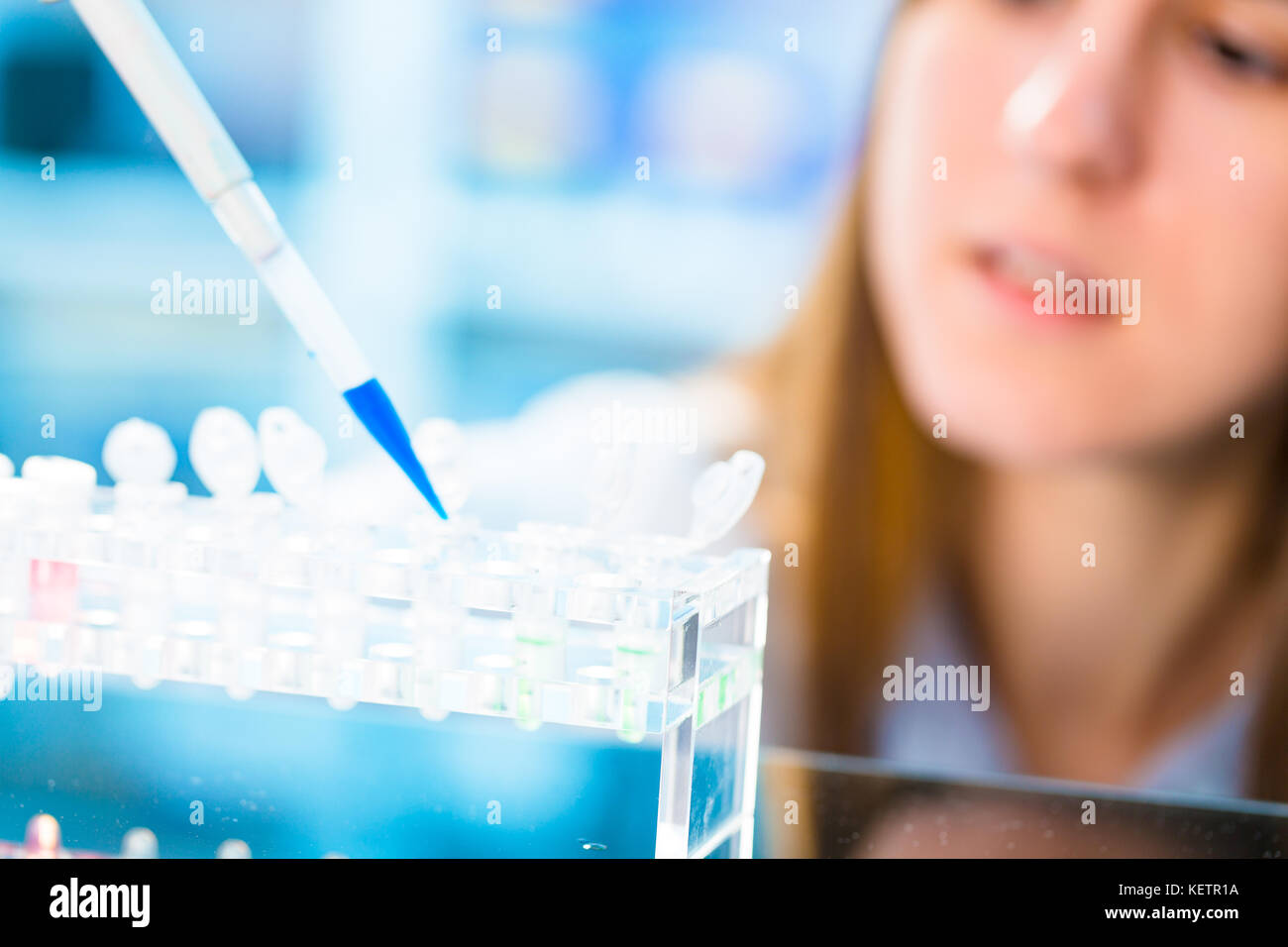 Cancer research hi-res stock photography and images - Alamy