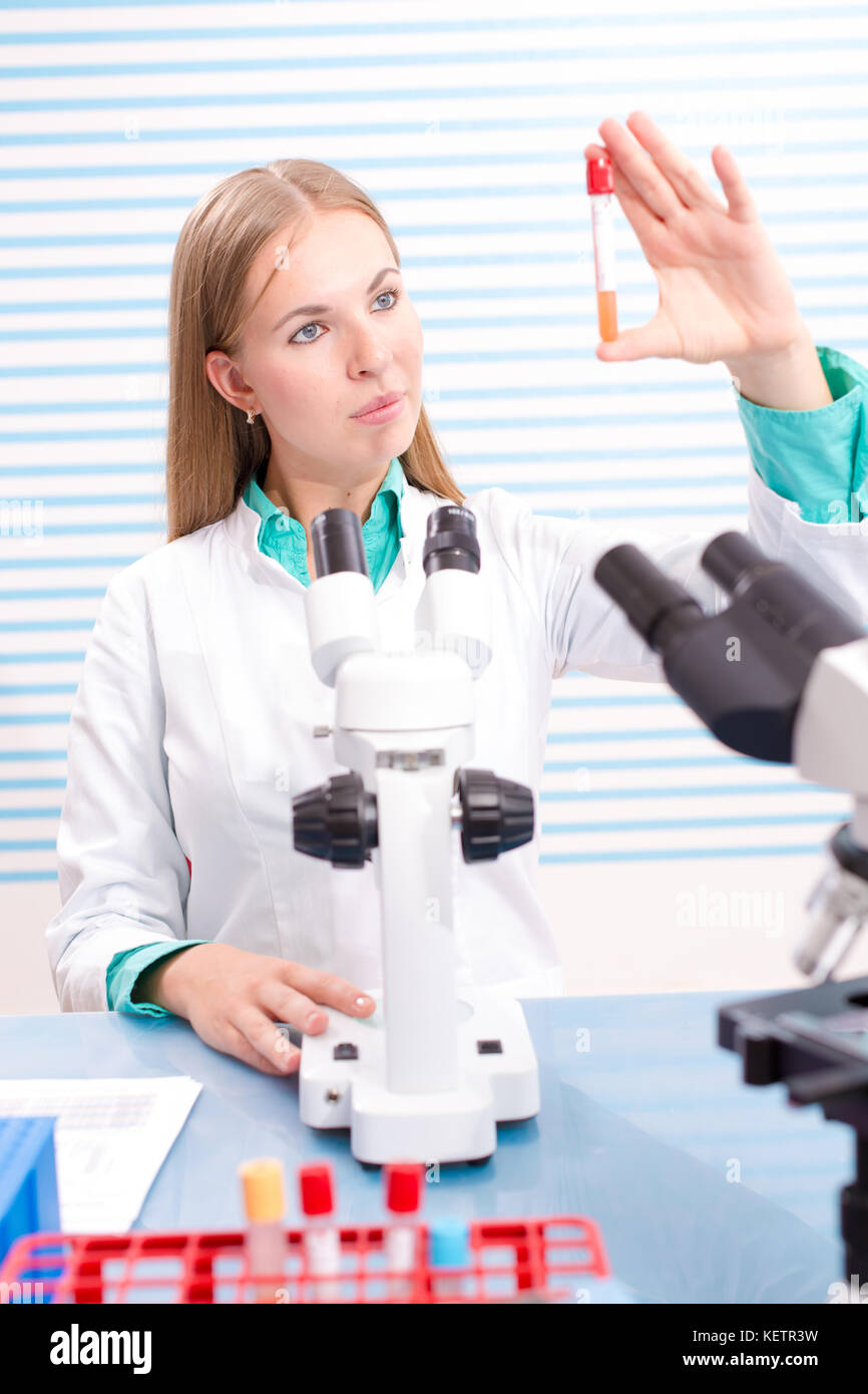 Nurse in the hospital laboratory Stock Photo - Alamy