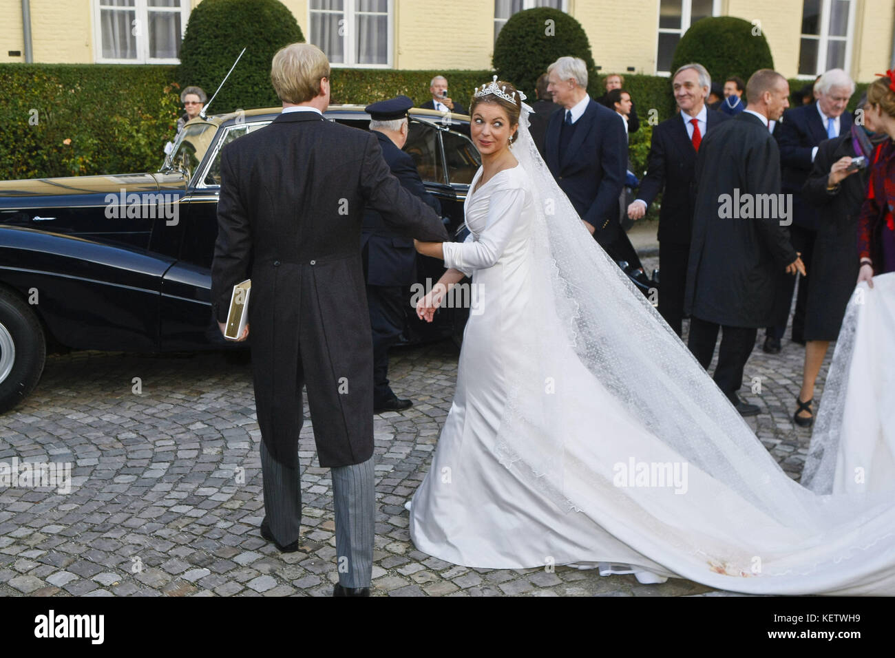 BRUSSELS, BELGIUM - NOVEMBER 20: Bernardo Guillermo and partner Eva ...