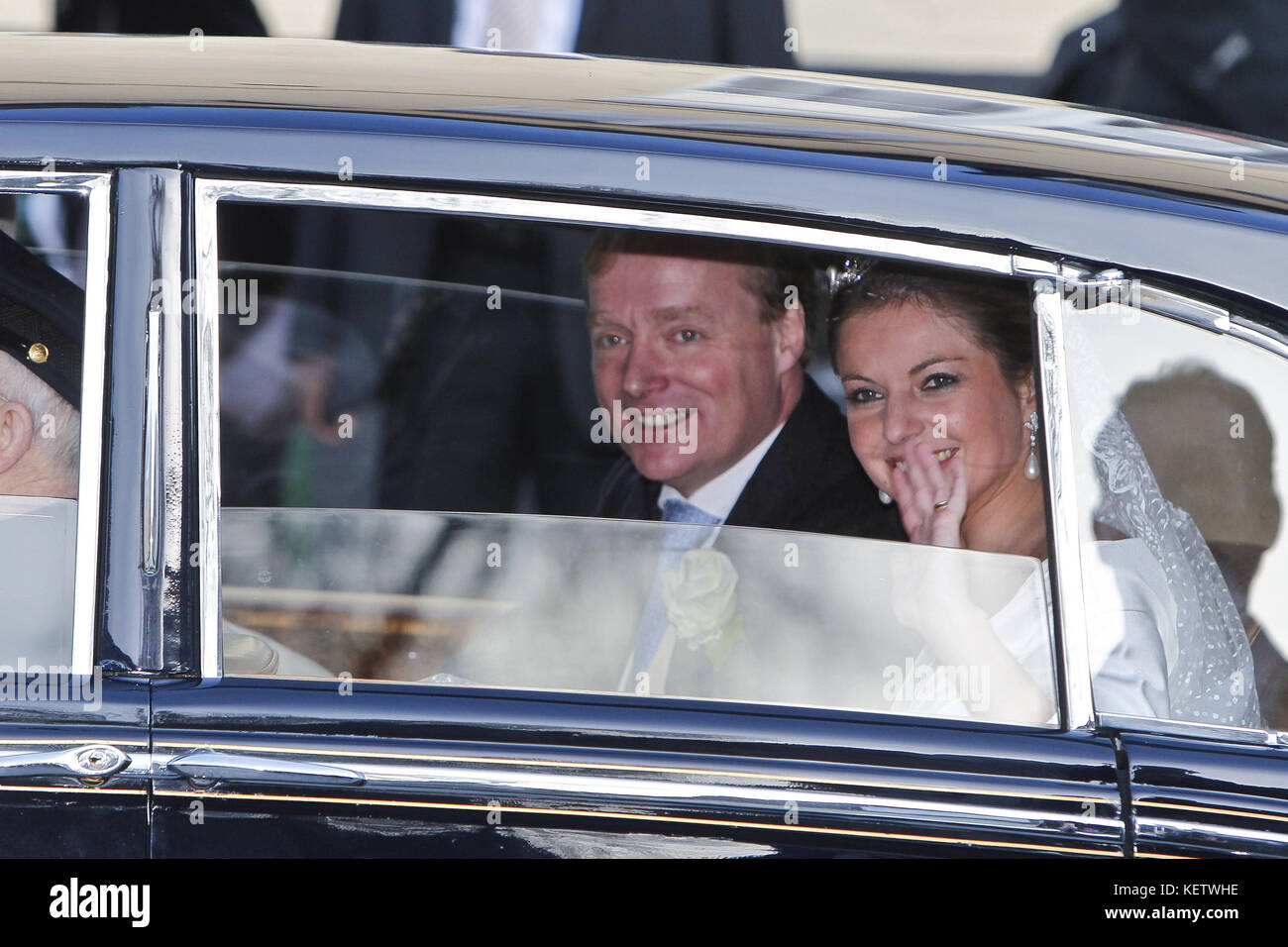 BRUSSELS, BELGIUM - NOVEMBER 20: Bernardo Guillermo and partner Eva ...