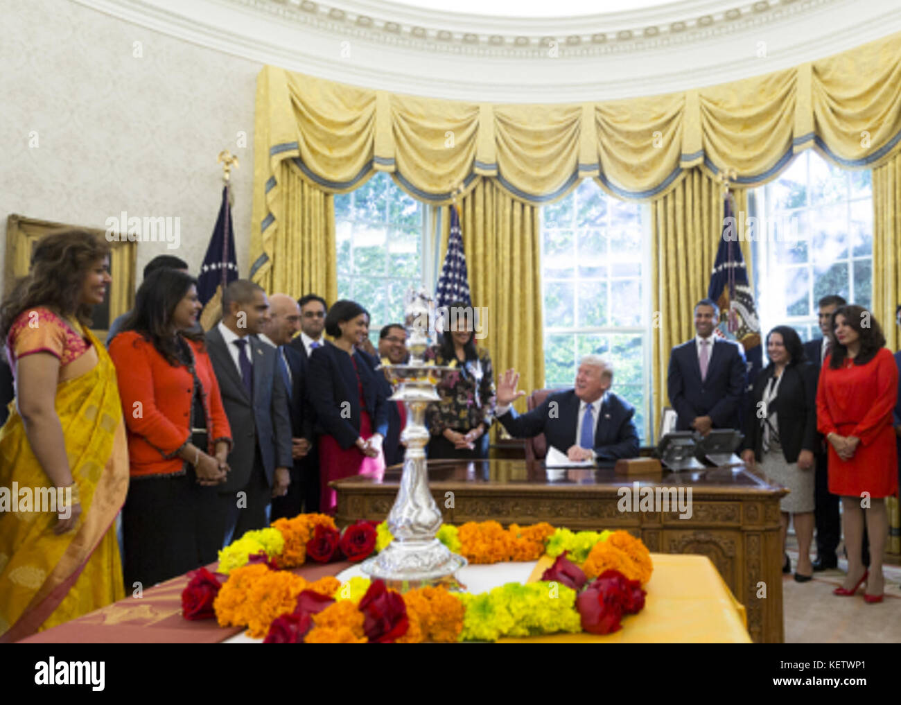 Hindus for trump hi-res stock photography and images - Alamy