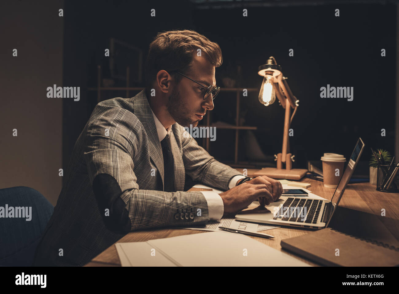 businessman working with laptop Stock Photo - Alamy
