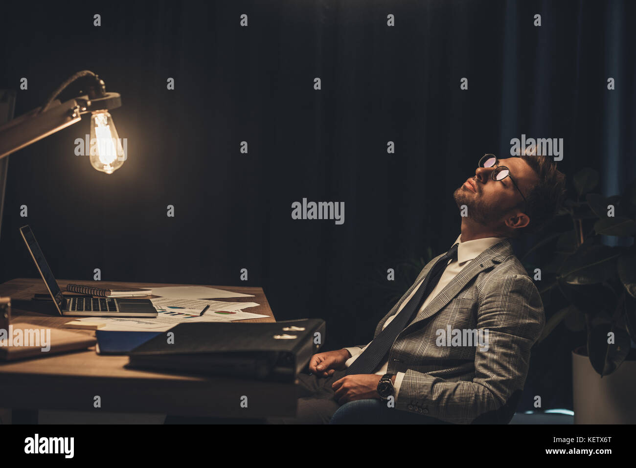 sleeping businessman in office Stock Photo - Alamy