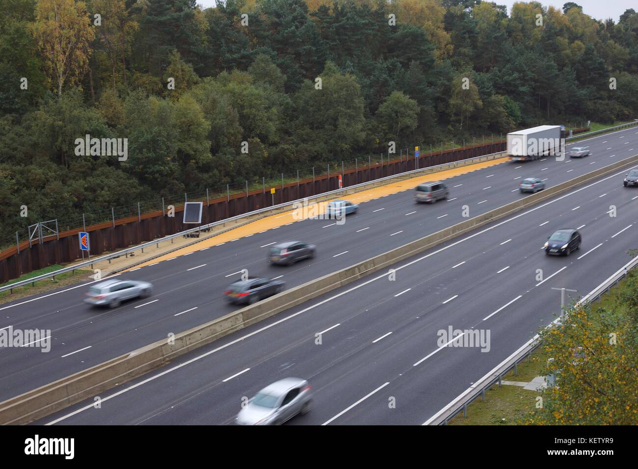 m3 smart motorway Stock Photo - Alamy
