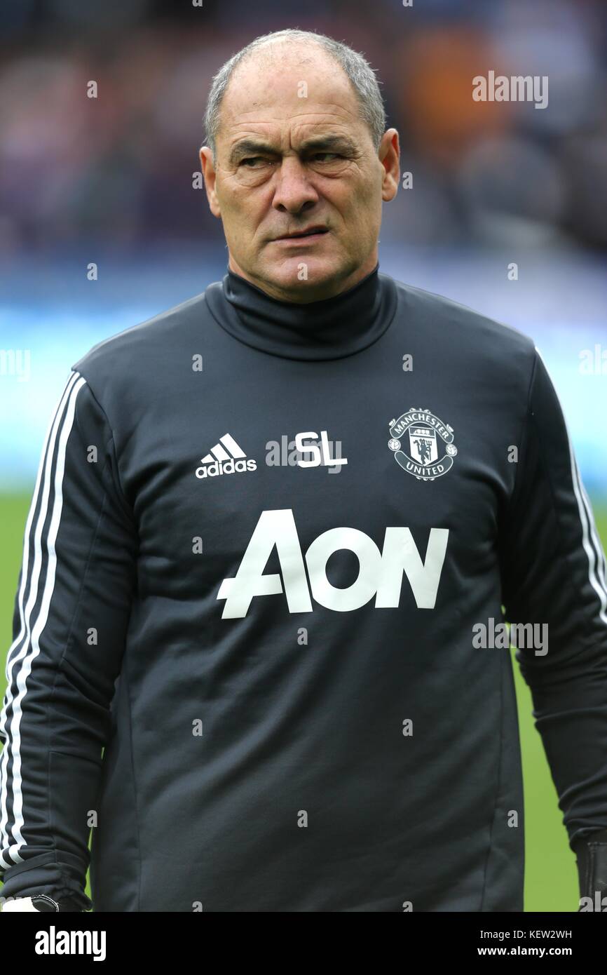 SILVINO LOURO MANCHESTER UNITED FC COACH PREMIER LEAGUE, HUDDERSFIELD ...
