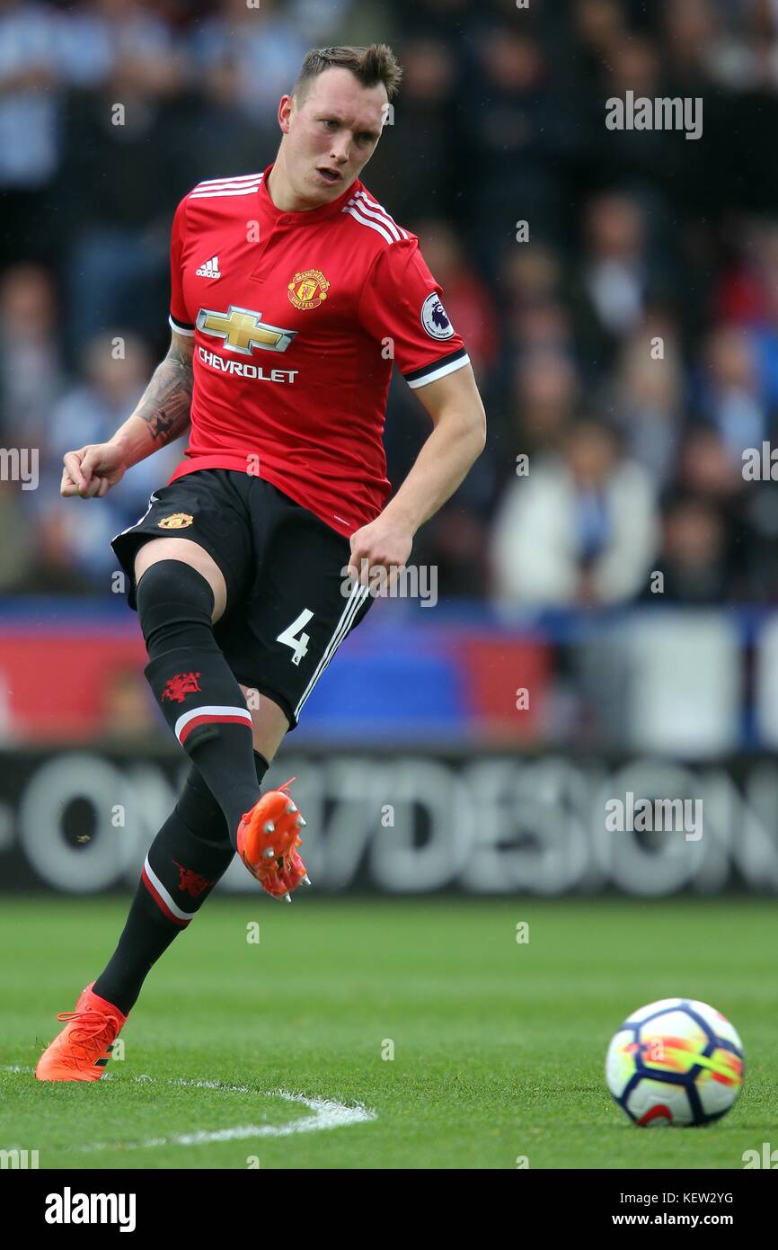 PHIL JONES MANCHESTER UNITED FC PREMIER LEAGUE, HUDDERSFIELD TOWN FC V ...