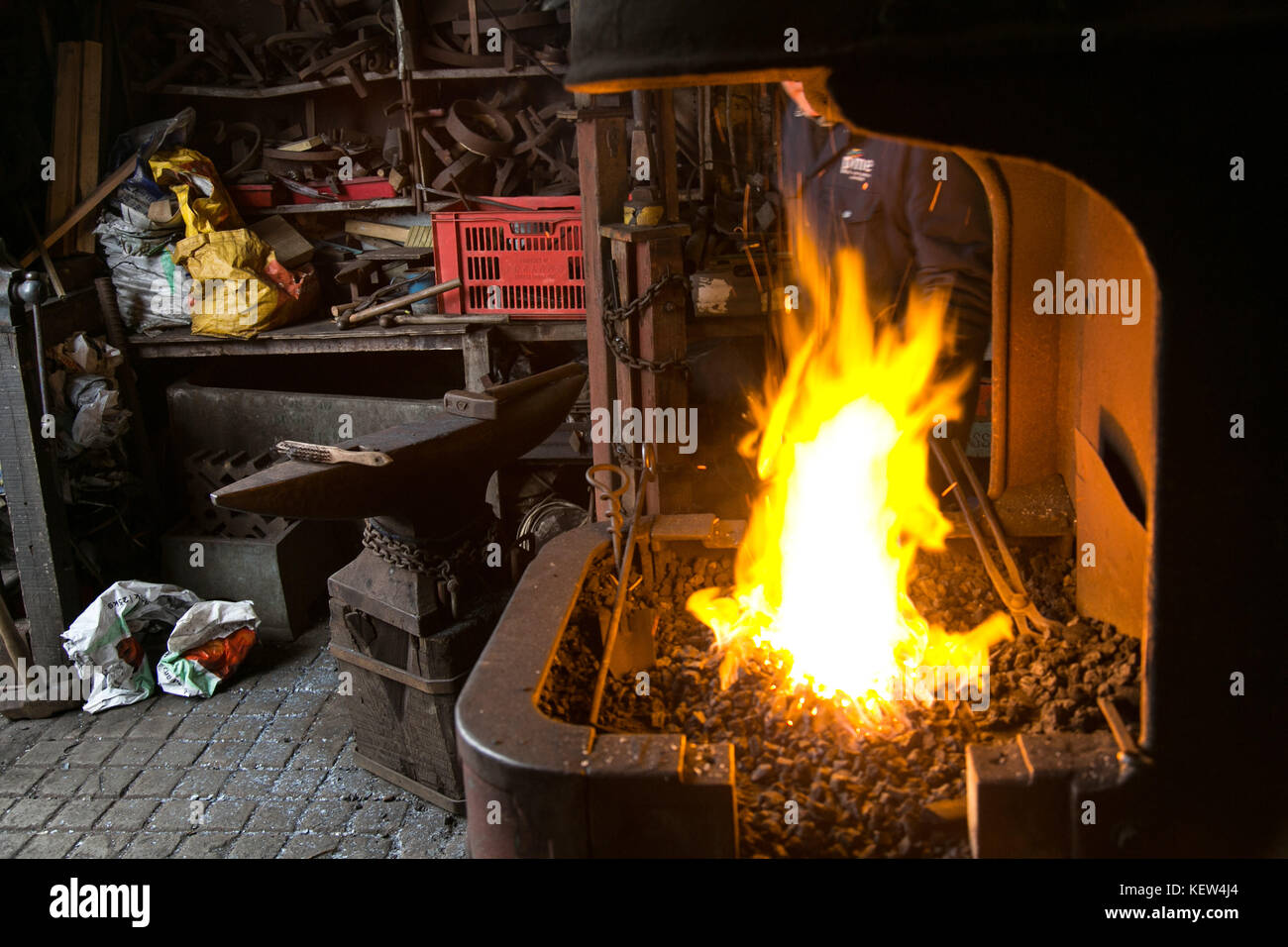 Furriers tools hi-res stock photography and images - Alamy
