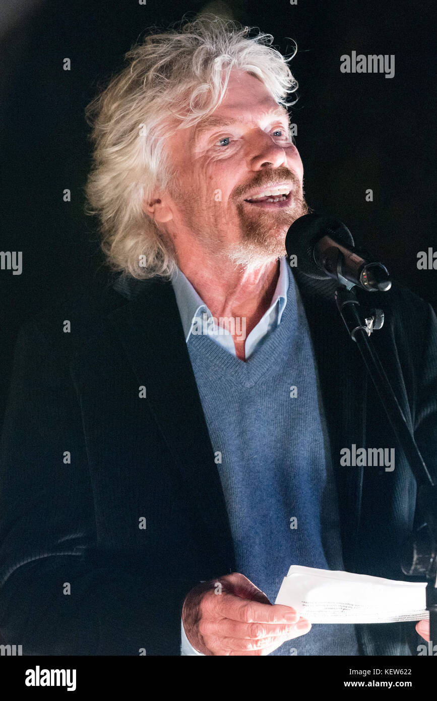 London, UK. 23rd Oct, 2017. Sir Richard Branson makes a speech at the ...