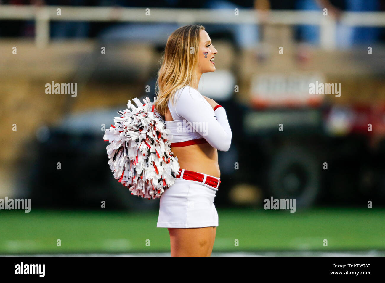 Lubbock, Texas, USA. 30th Sep, 2017. A Texas Tech cheerleader standing ...