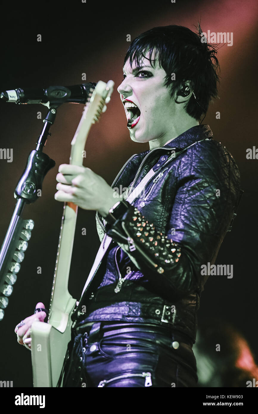 Lzzy hale concerts hi-res stock photography and images - Alamy