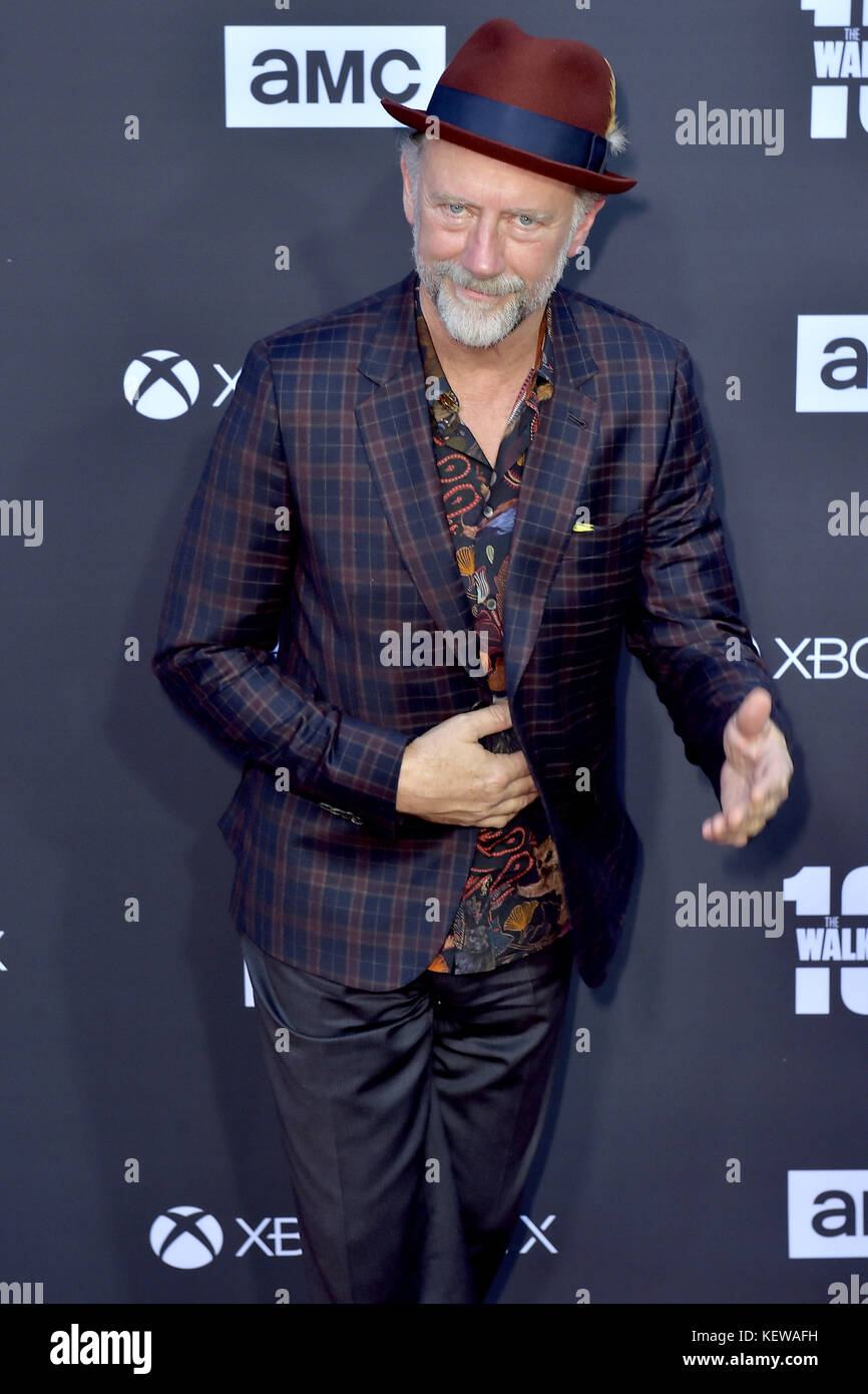 Xander Berkeley attends AMC's 'The Walking Dead' Season 8 Premiere and ...