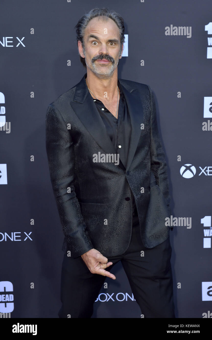 Steven ogg hi-res stock photography and images - Alamy