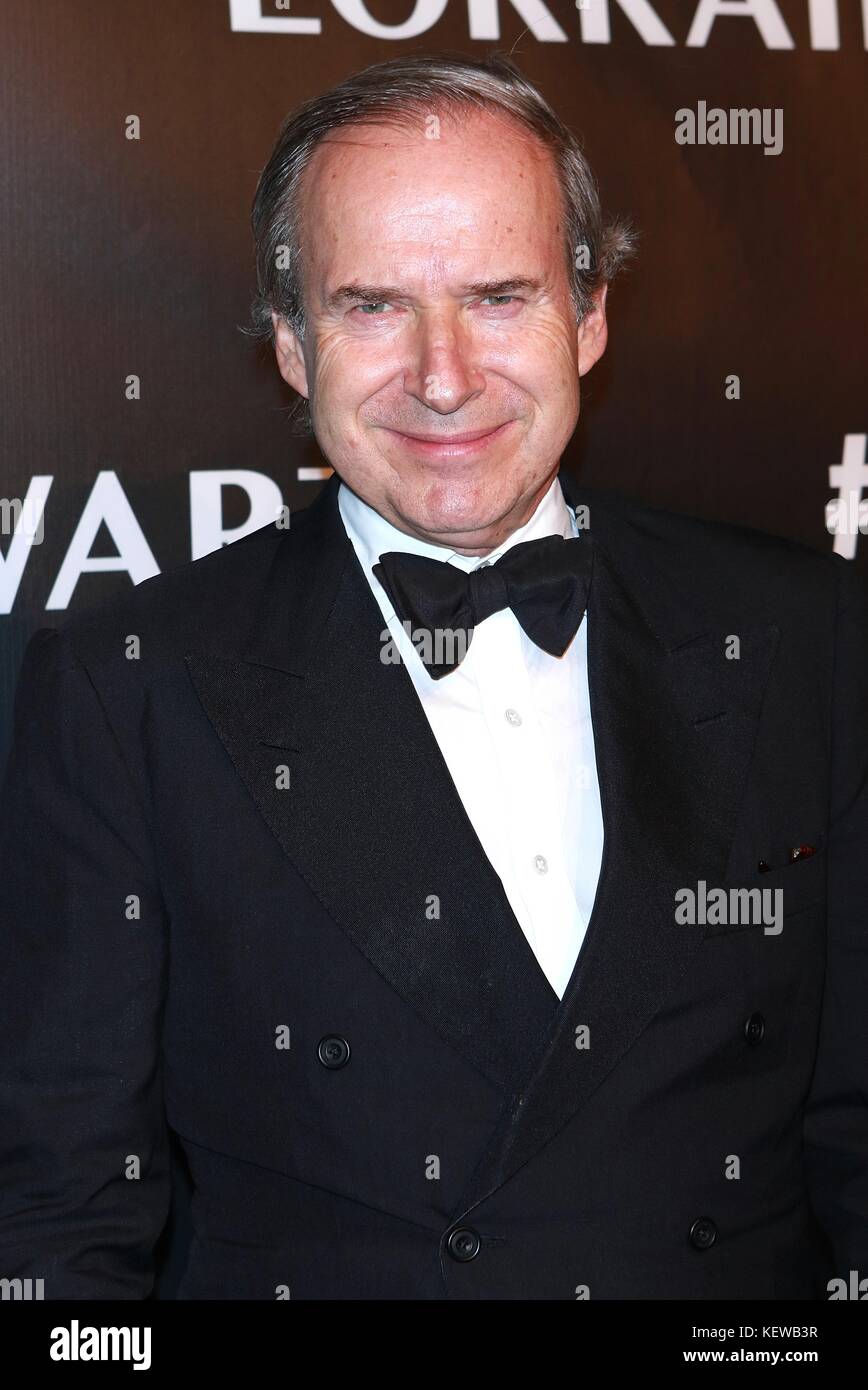 New York, NY, USA. 23rd Oct, 2017. Simon de Pury at Gabrielle's Angel ...