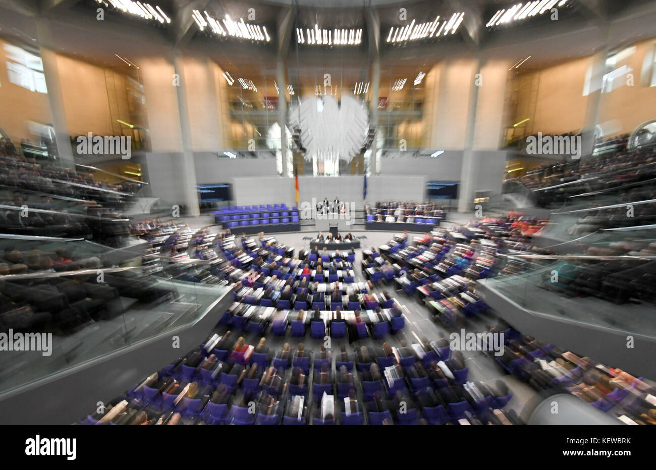 Berlin, Germany. 24th Oct, 2017. Parliamentarians take their seats in ...