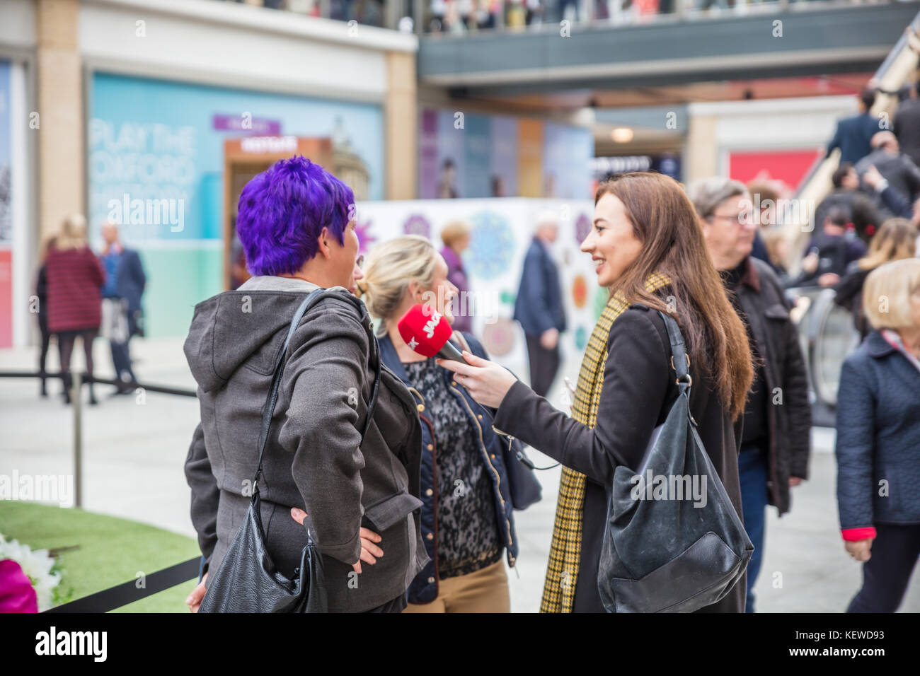 News outlets hi-res stock photography and images - Alamy