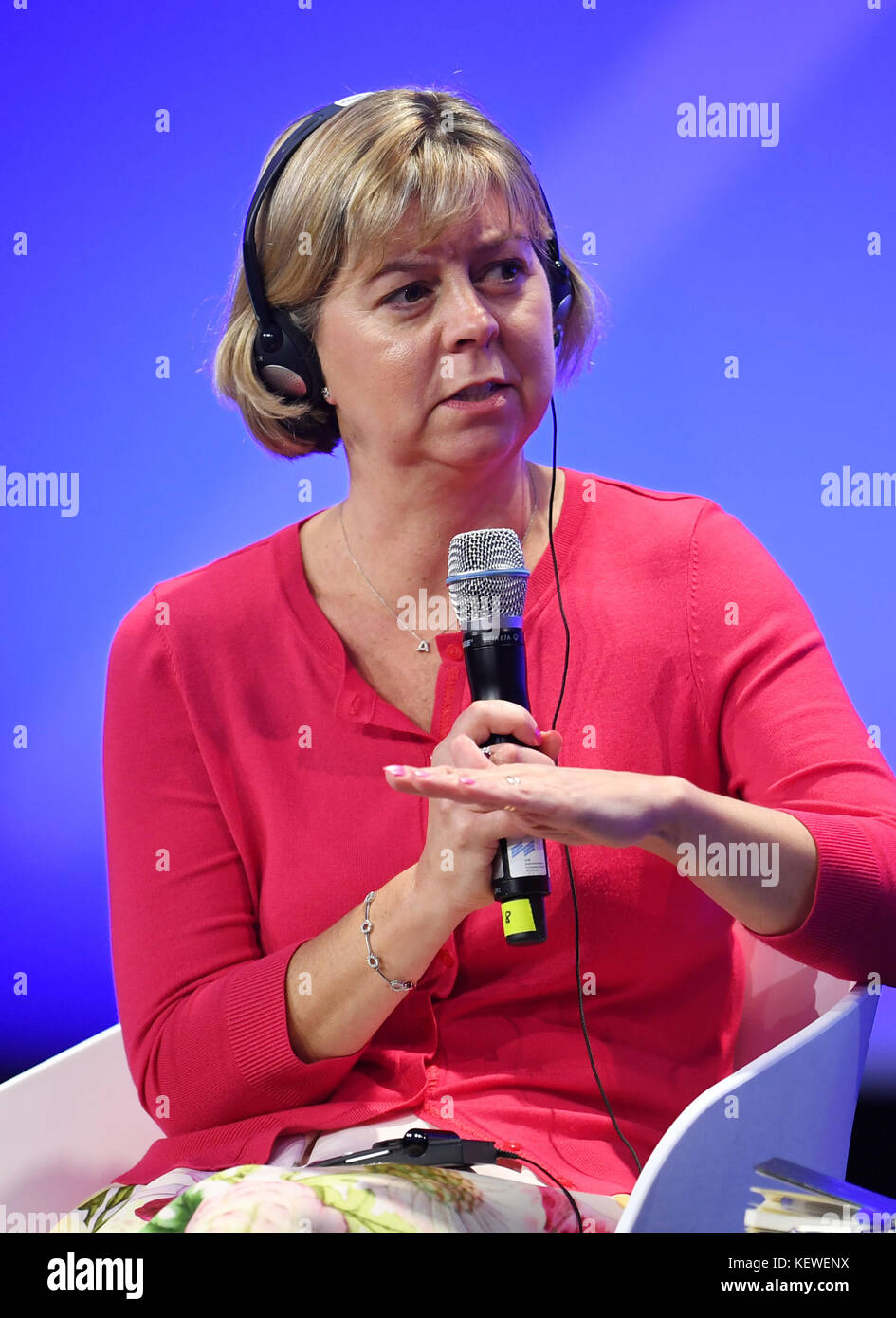 Anna williams hi-res stock photography and images - Alamy