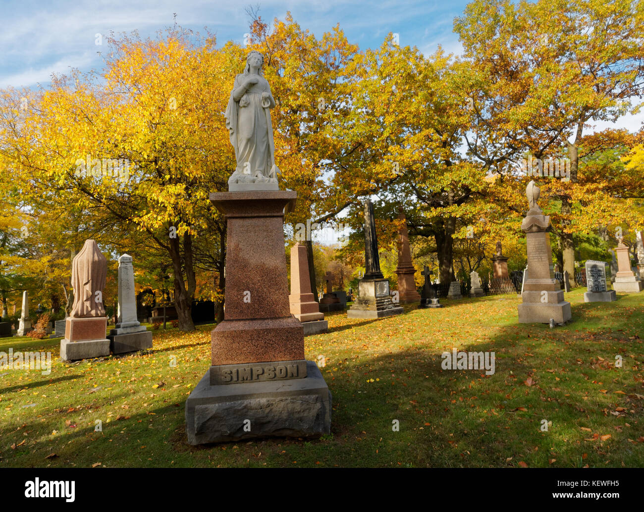 Quebec,Canada. Monuments in the Mount Royal Cemetery in Montreal Stock ...