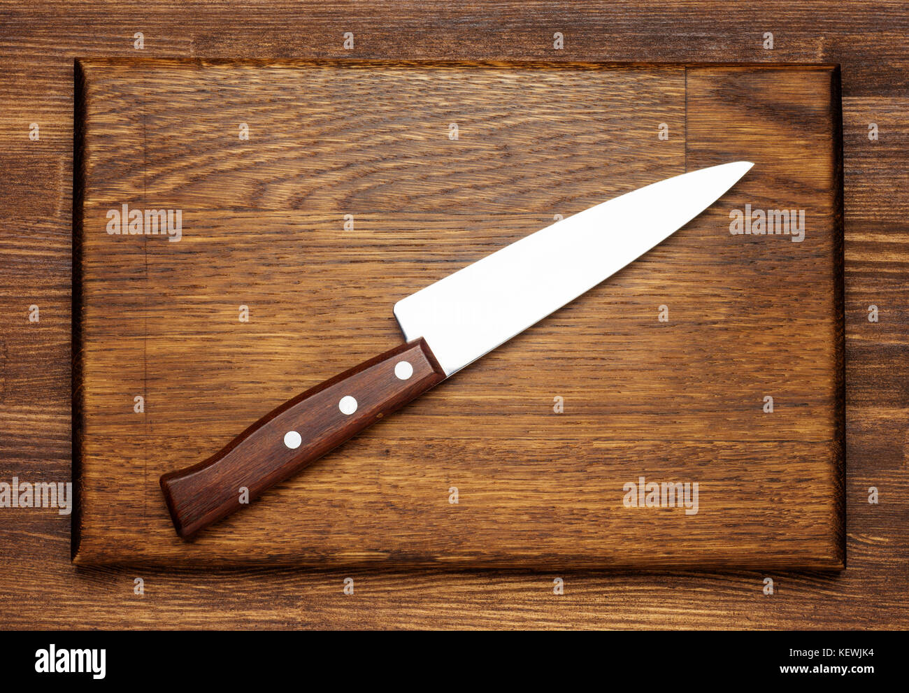 Big knife with wooden handle hi-res stock photography and images - Alamy