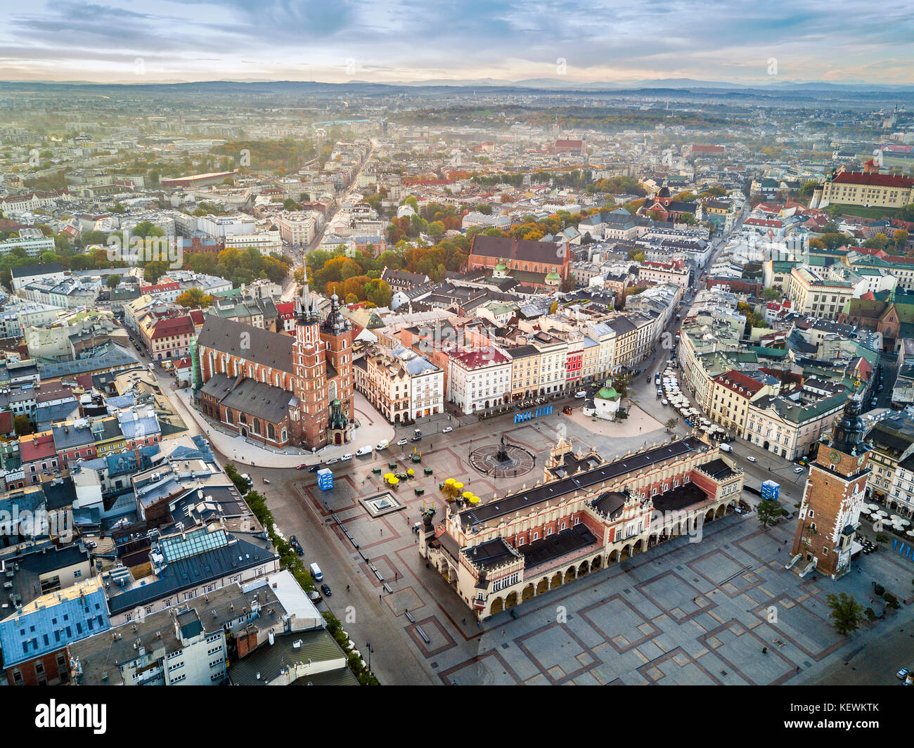 Beautiful aerial view of historic market square at sunrise, Krakow ...