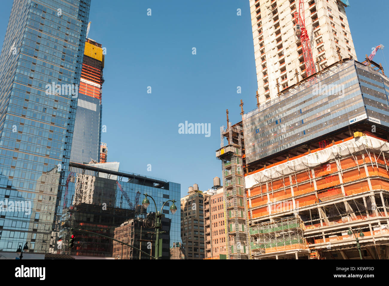 Construction in and around the Hudson Yards development, including ...