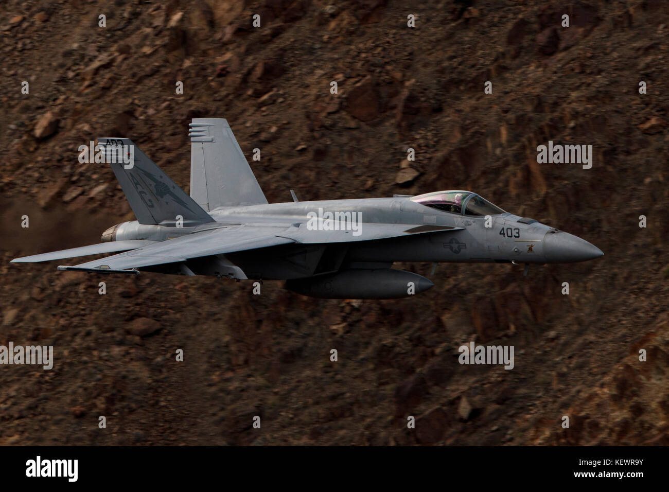 Boeing F/A-18E Super Hornet from United States Navy squadron VFA-25 ...