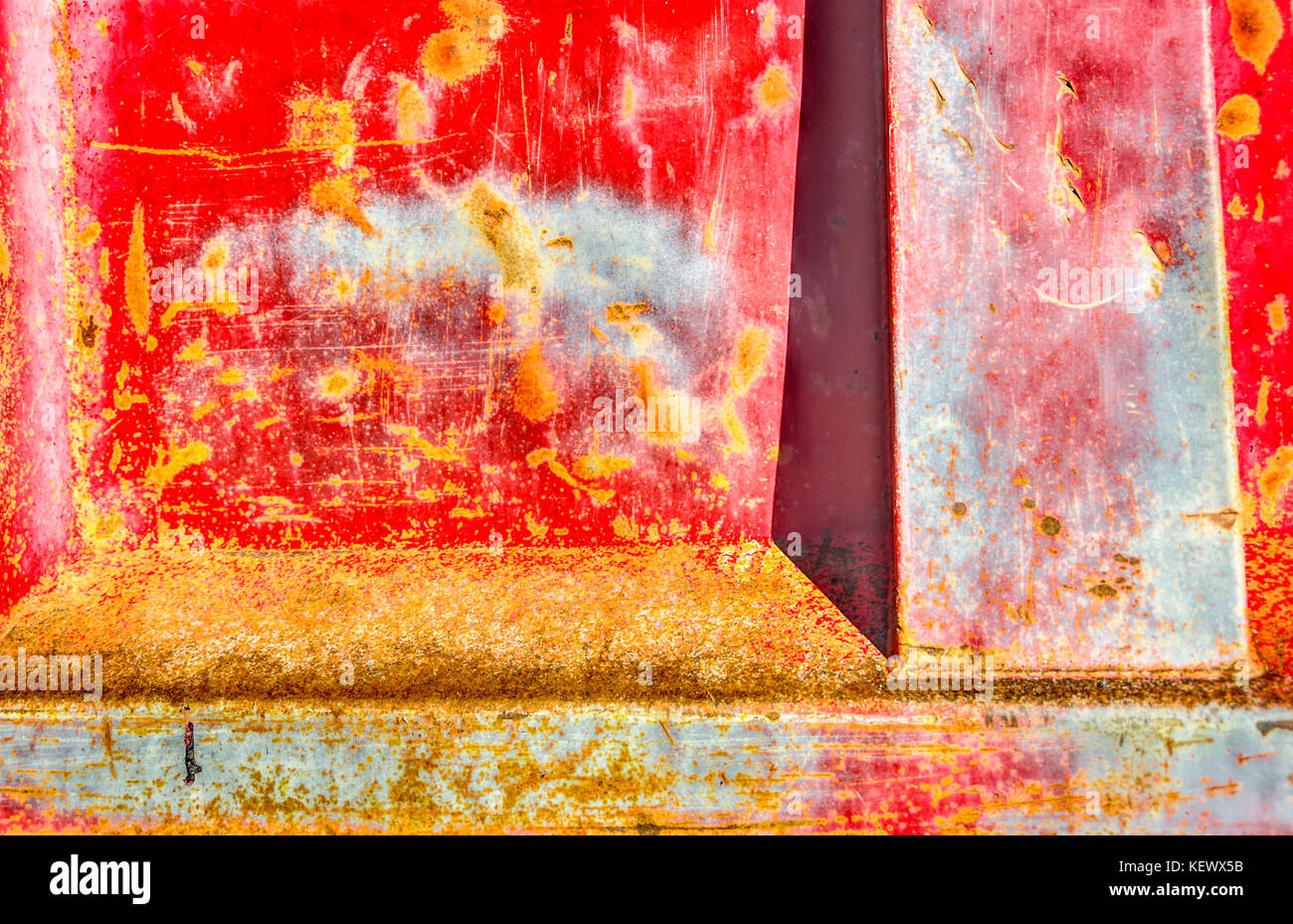 Red Rusty Background Overlay's Stock Photo - Alamy
