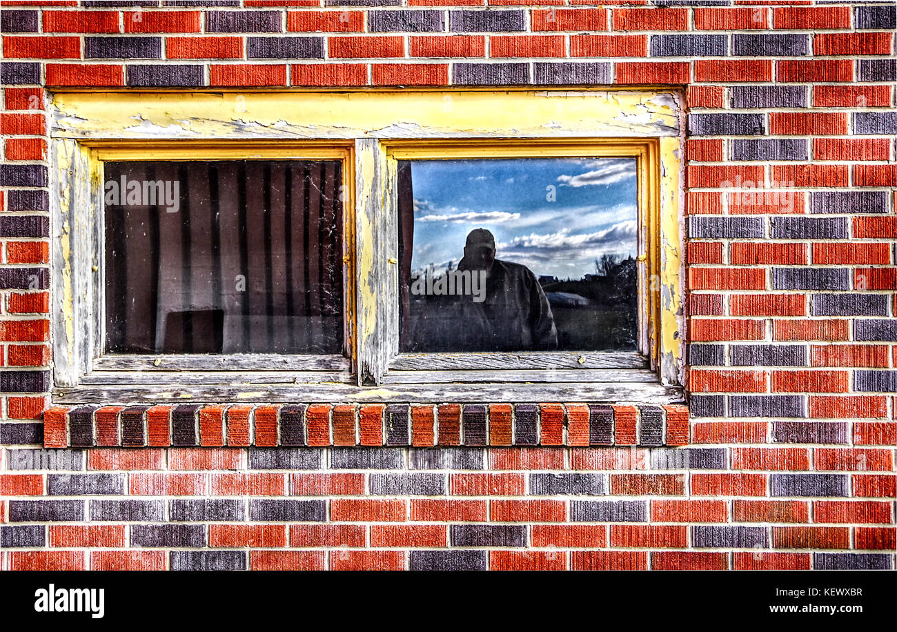 Ghost picture hi-res stock photography and images - Alamy