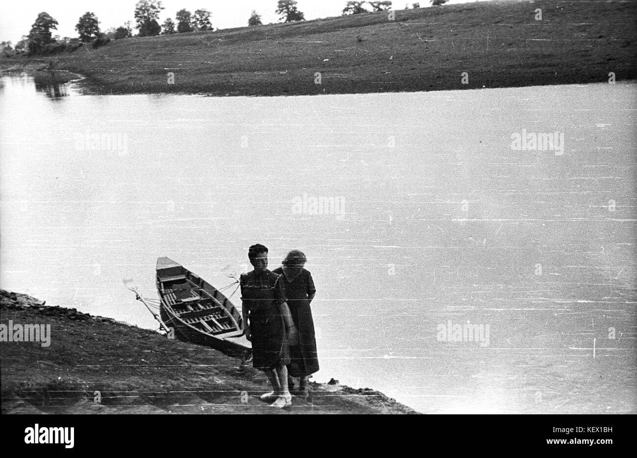 Barge, women, boat, shore, water surface, summer Fortepan 77852 Stock ...
